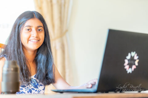 On Assignment: Photographer at a Computer - Lenspiration