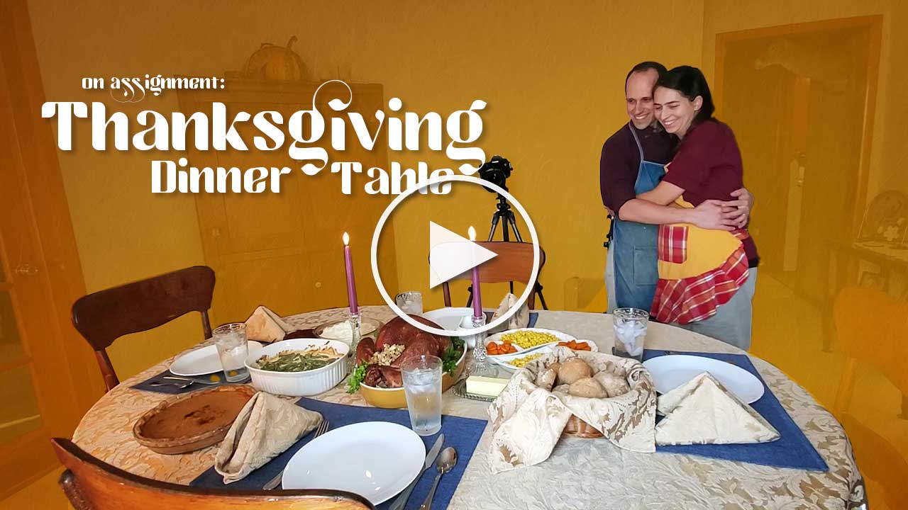 Thanksgiving Dinner Table Family